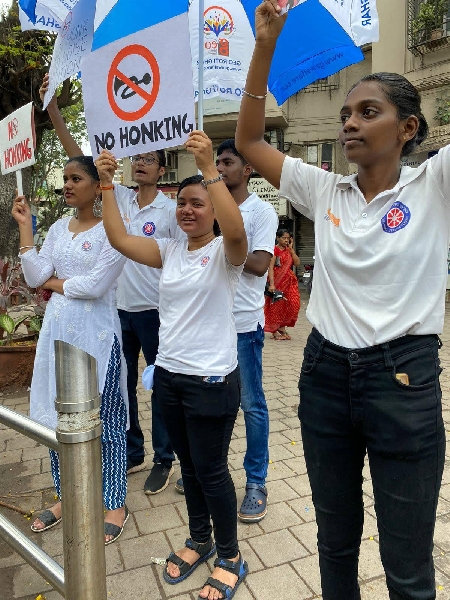 SIES COLLEGE OF COMMERCE & ECONOMICS